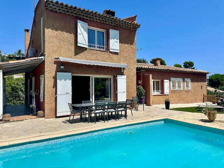Villa 5ch • Piscine • Ac • Parking - Antibes