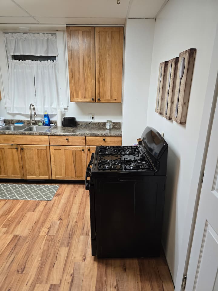 No Cleaning Fee+workspace+free Cable/ppv Included! - Portage Lakes, OH
