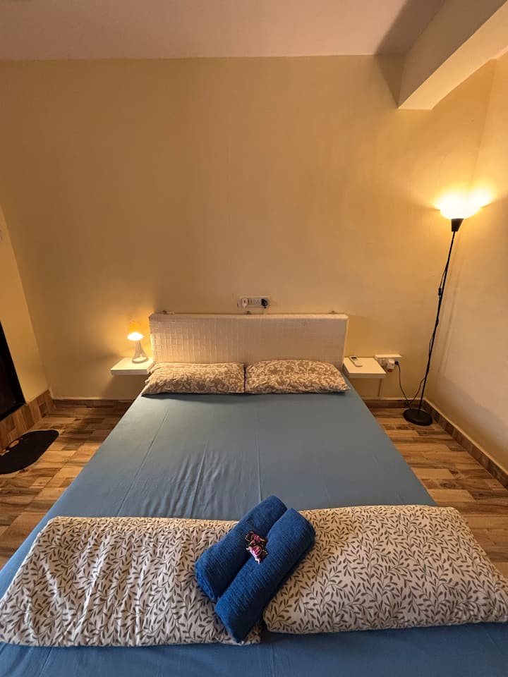 Perfect Central 1bhk In Bandra W - 뭄바이