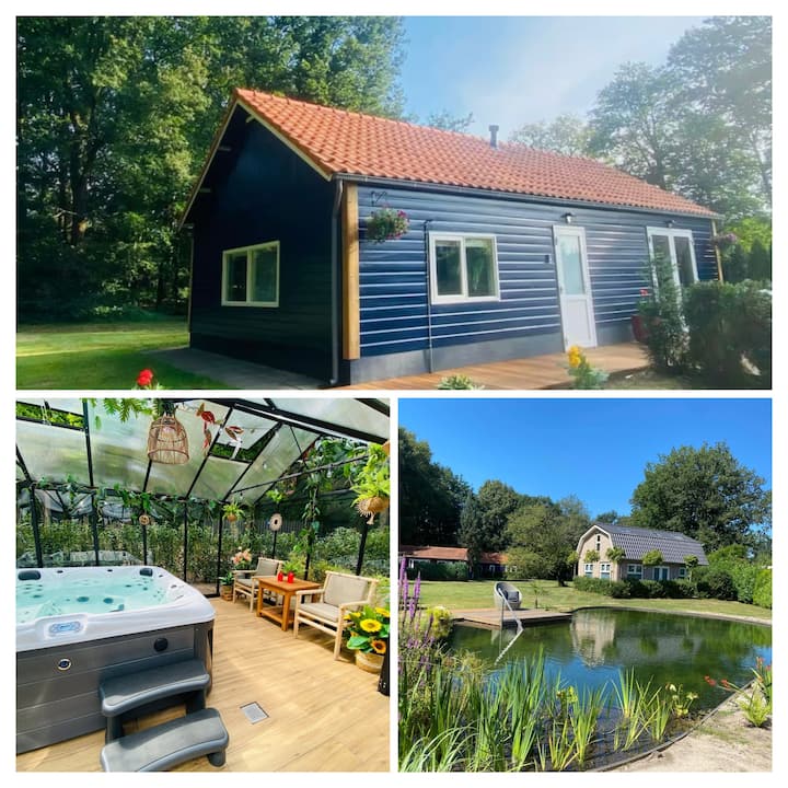 Morning Glory: Huisje Forest. - Apeldoorn