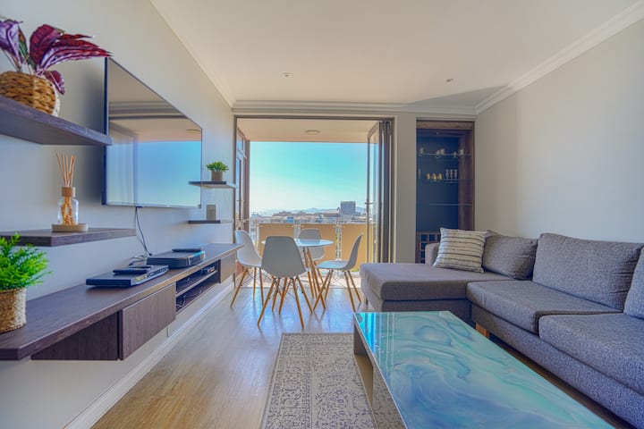 Sunset Cove - Cape Town
