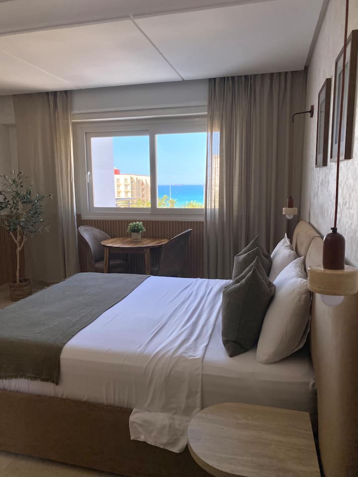 Studio 1 Cosy Vue Mer - Proche Plage, Centre, Gare - Tanger