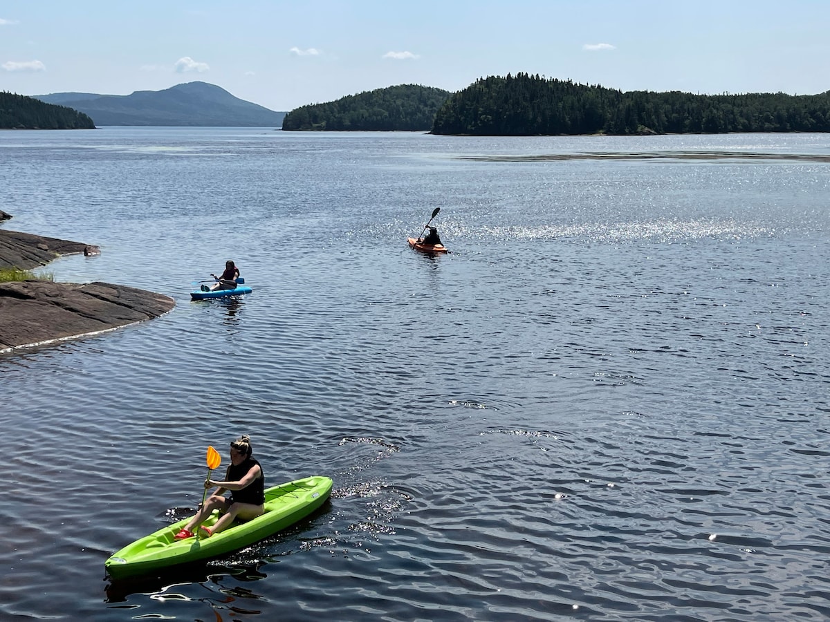 Springdale Vacation Rentals & Homes - Newfoundland and Labrador, Canada ...