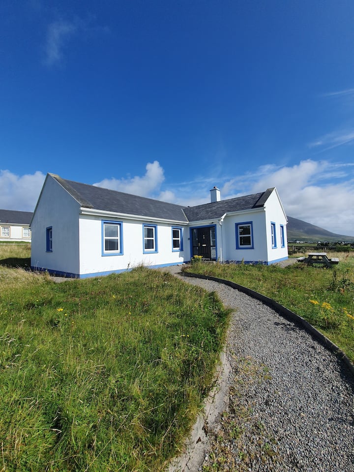 15 Trawmore Cottages, Keel - Achill Island