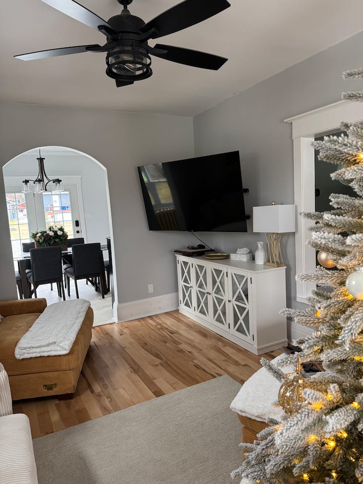 3 Bedroom House Rental - Lindsay