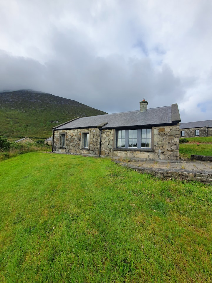 16 Slievemore Holiday Village - Achill Island