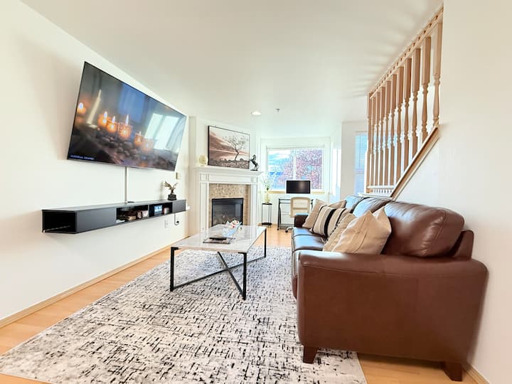 Convenient & Cozy Home- 2 Mins Walk To Light Rail - Georgetown - Seattle