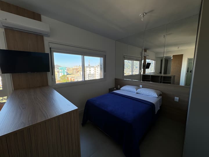 #Studio1208  Perto De Tudo C/vaga! Lzn Hospedagens - Santa Maria, Brazil