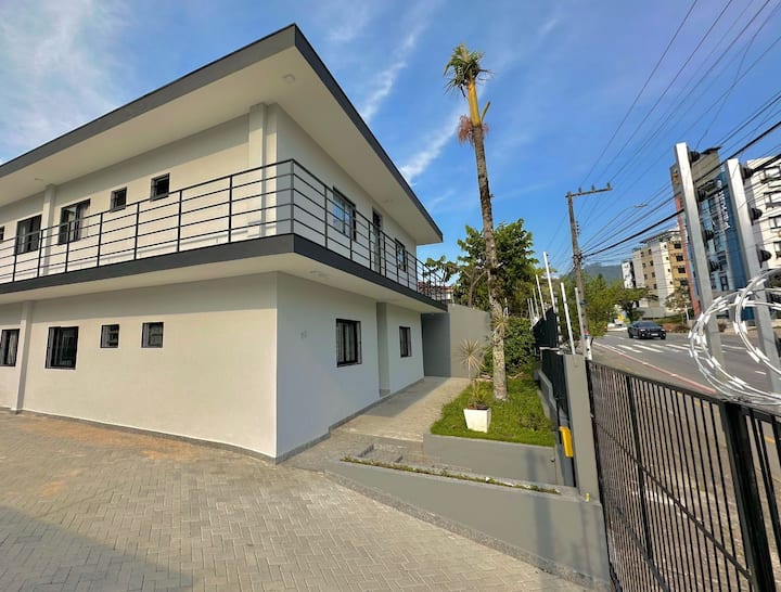 Kitnet Próximo A Ufsc (2) - Florianópolis