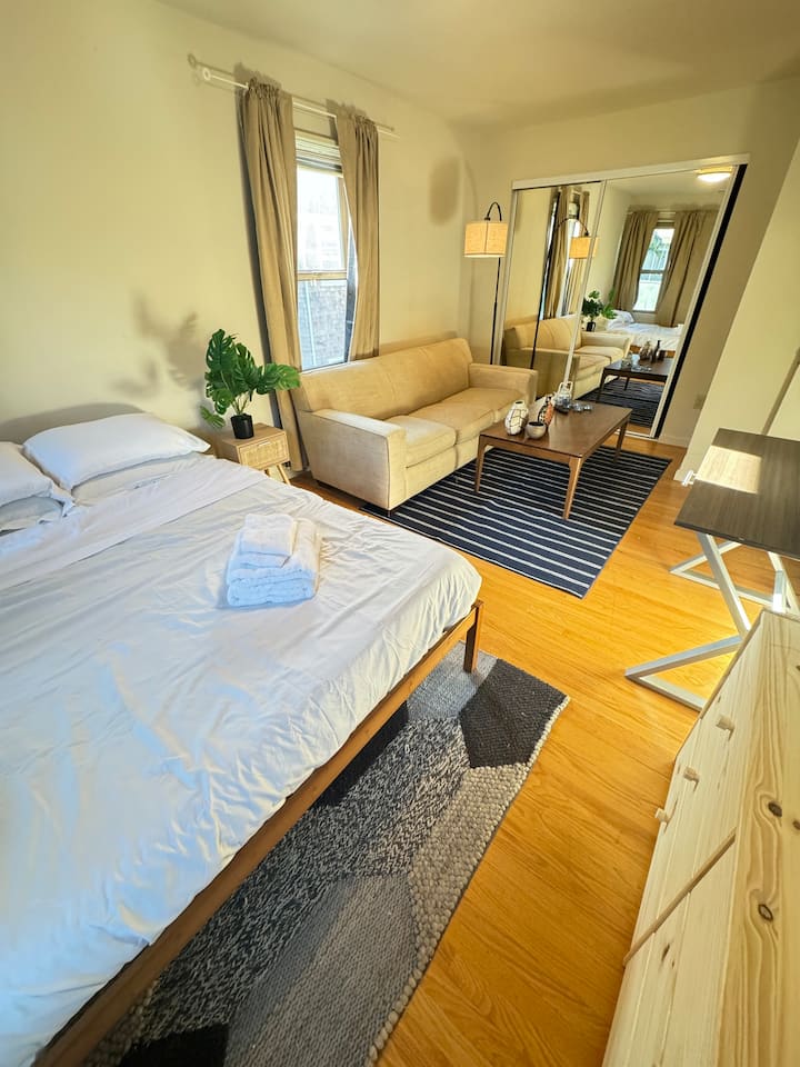 Spacious & Central | Queen | Uc Berkeley Campus - Berkeley, CA