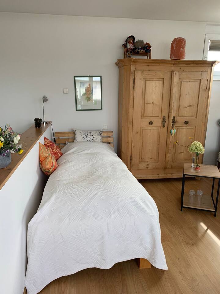 Ruhige & Helle Gästezimmer - Memmingen