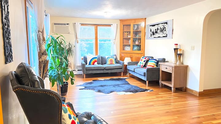 Near Harvard-mit-tufts-bu-bc-bentley Floor2-room#1 - Newton, MA