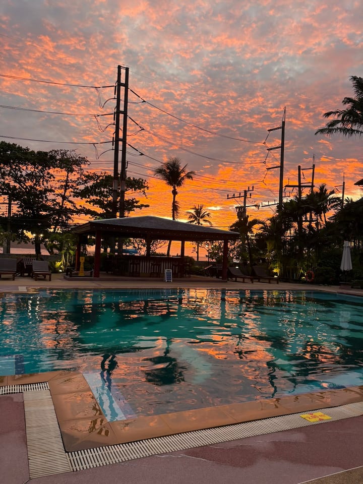 Beachfront Dream Stay In Patong With Sea View! - Thailand