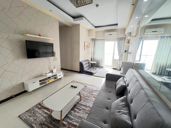 Ikole Apartment Seasoncity 3br - Jakarta