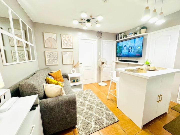 Cozy 2br With Pool Access | Sorrento Oasis Pasig - Pasig