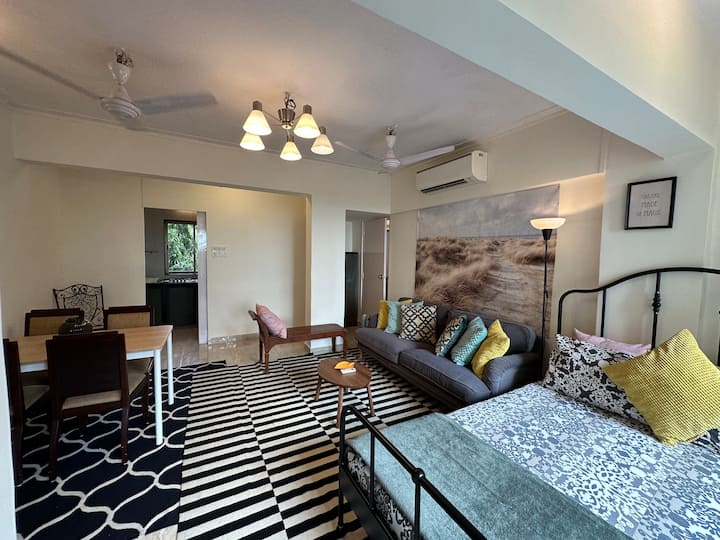4 Bhk Signature Suites Off Carter Road - Mumbaj