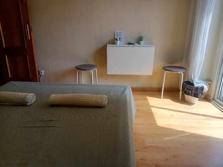 Habitación Con Balcón - Valence en Espagne
