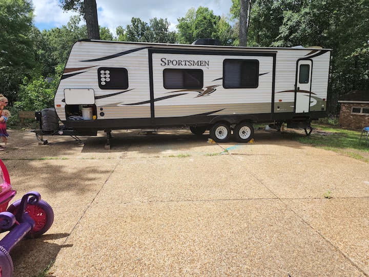 Family Rv, Auburn Gameday/park - Auburn, AL