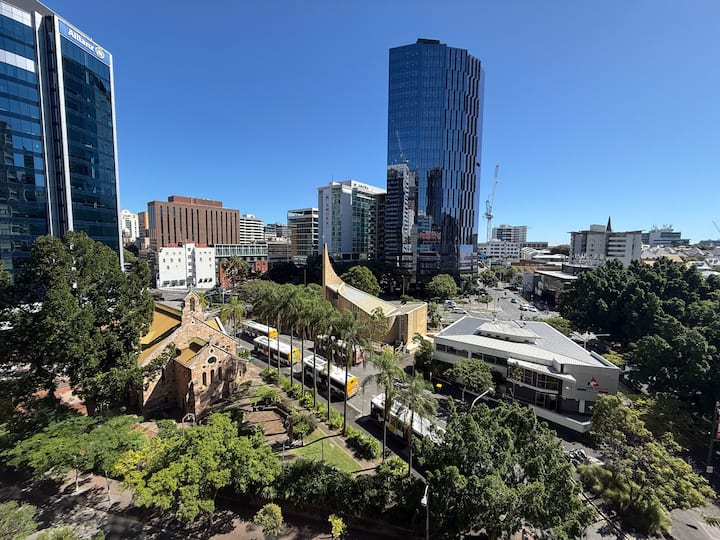 Convenient & Comfortable At Central Train Station - Brisbane