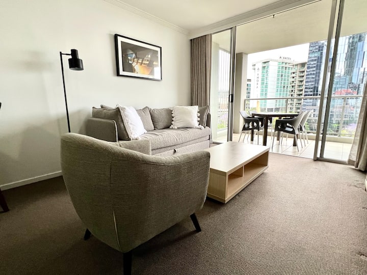 Convenient & Comfortable At Central Train Station - Brisbane