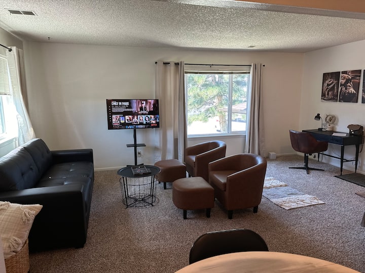 *New Listing Price! Clean-walk To Starbs & Grocery - Cheyenne, WY