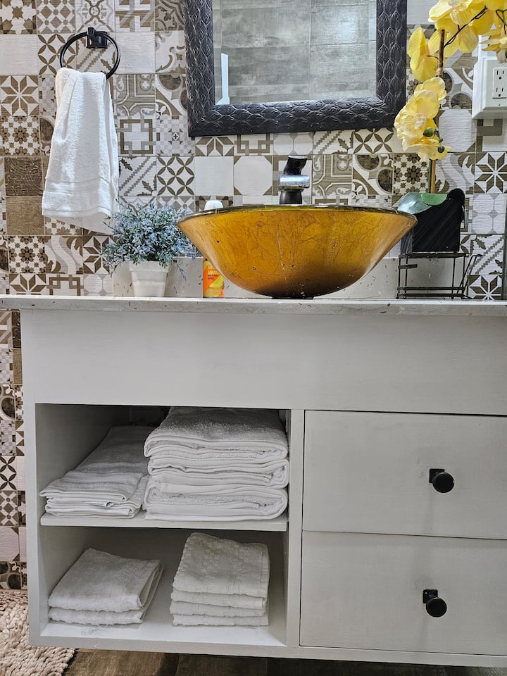 The Kozy Korner Apt. 3 - Kingston