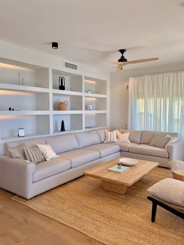 Surfside Luxury At Las Olas - Renovated 3 Bed/bath - San José del Cabo