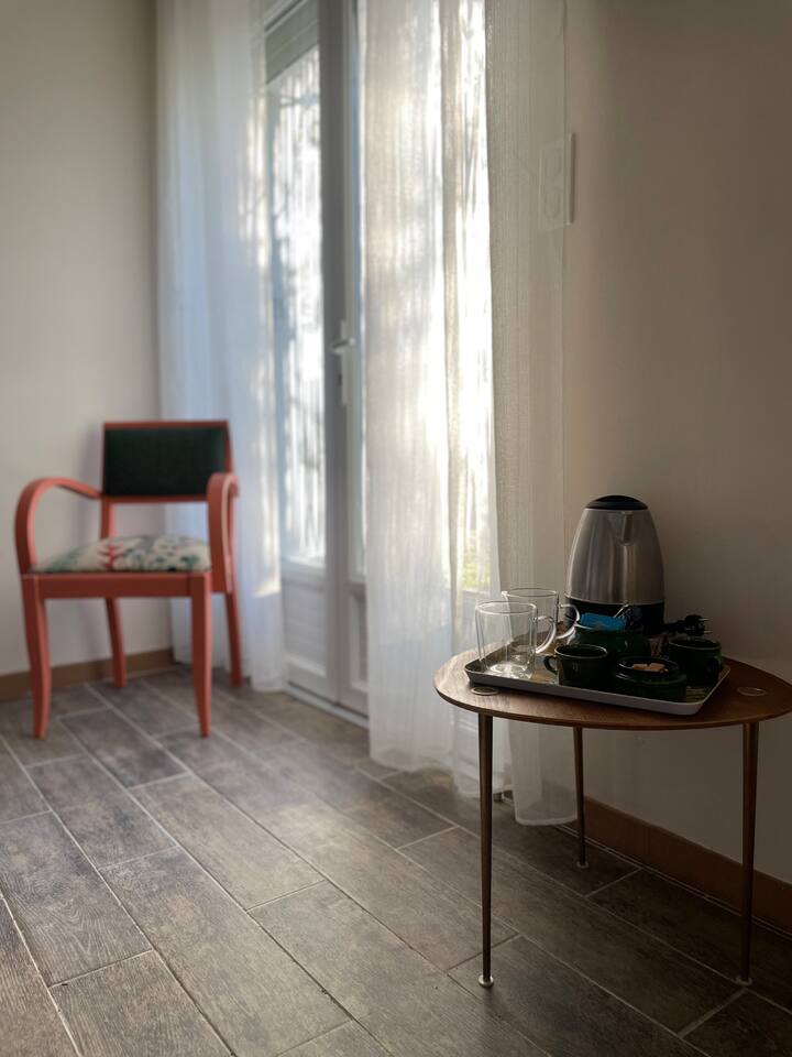 A L’ombre Des Chênes - Moissac