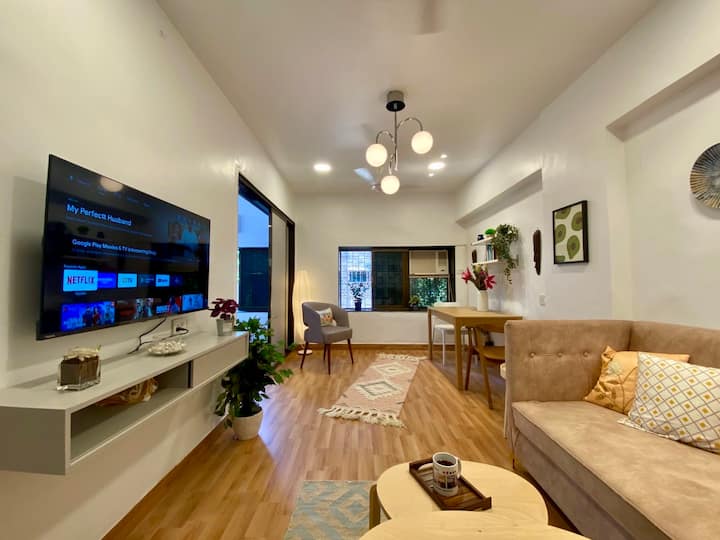 *Quiet And Cozy* 1 Bhk * Bandra Ocean Side *Wifi* - Mumbai