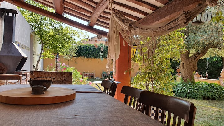 Welcoming Landing Spot For You And Your Pet - Costa Brava