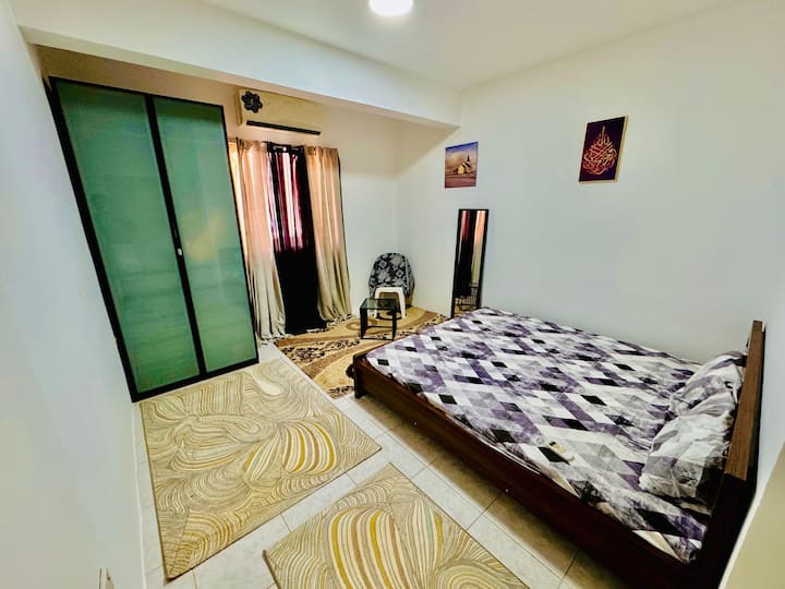 Rent A Room At Ajman Corniche On Beachside - Ajman