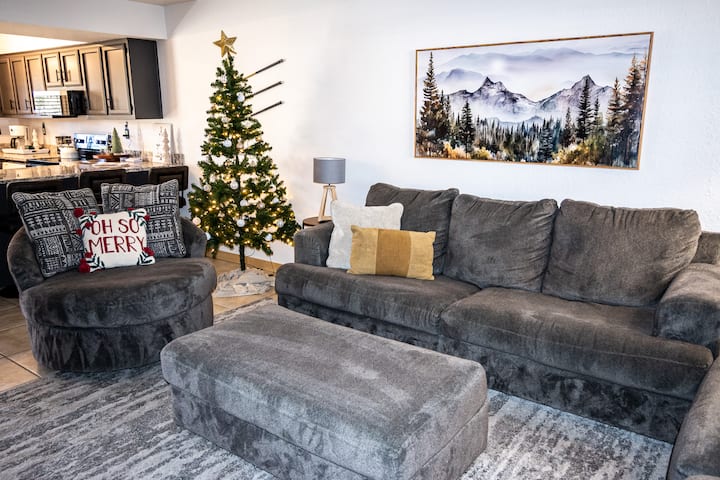 Innsbrook Village! 4 Adults + Kids! Amenities! - Ruidoso, NM