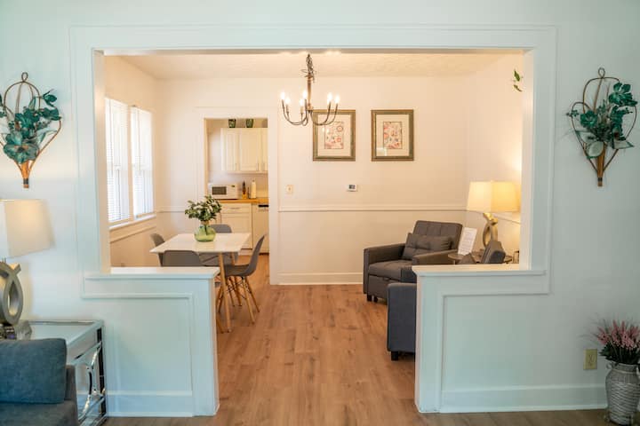 Renovated 1br Unit 5 Min Dt Indy - White River State Park, Indianapolis