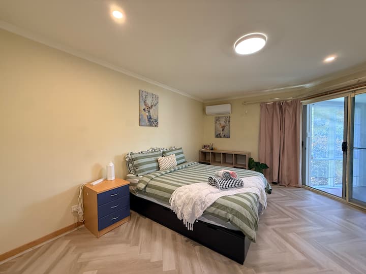 One Bedroom Studio，free Parking Available - Canberra
