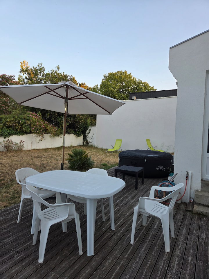 Chambre Familiale 3 Pers. Avec Extérieur - Batz-sur-Mer