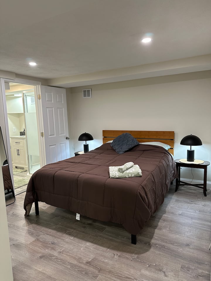 Modern & Private Guest Studio Suite - Lexington, MA
