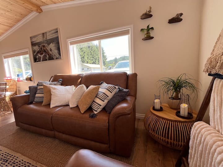 Fernhill Retreat - Forks, WA