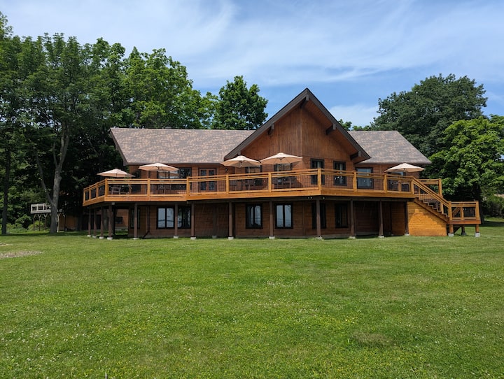 Platoff Point "A" Wolfe Island Paradise - Kingston