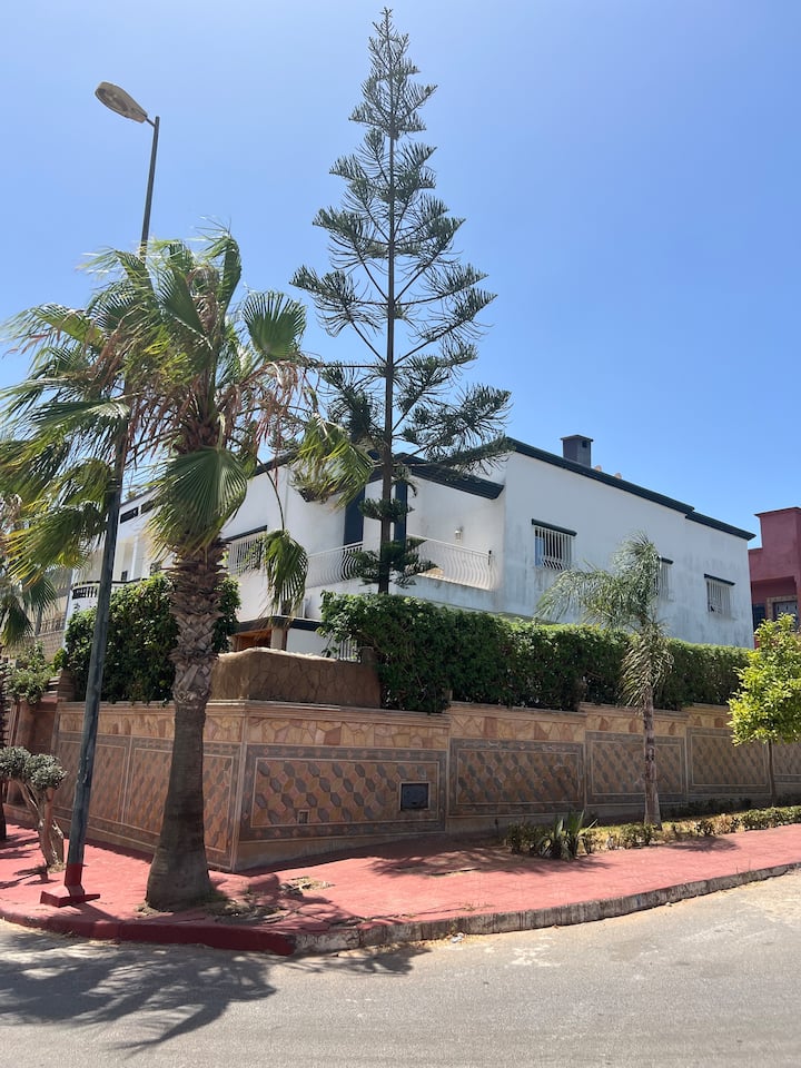 Villa Moderne,400m,quartier Du Golf-zone Kasbah - Kénitra