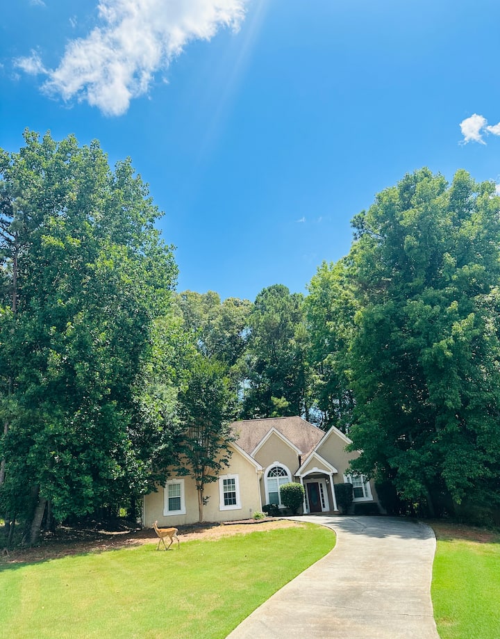 Cool & Quiet In Fayetteville, Ga - Atlanta Motor Speedway