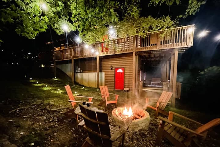 Bear Crossing Helen, Hot Tub, Game Room, Secluded - Helen, GA