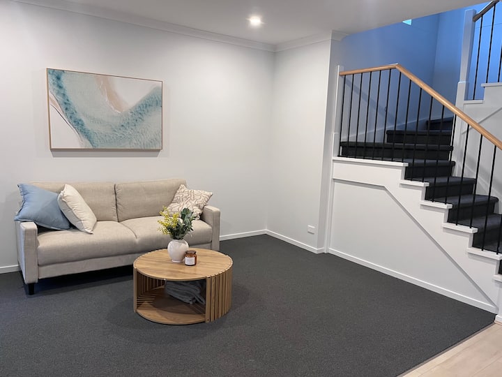 Spacious 4 Bedroom Inverloch Holiday House - Inverloch