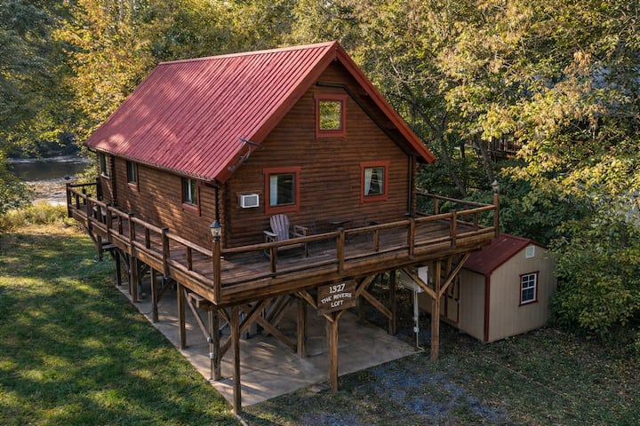 Riverfront Logcabin | 2 Kings+queen | Pets Welcome - Luray, VA