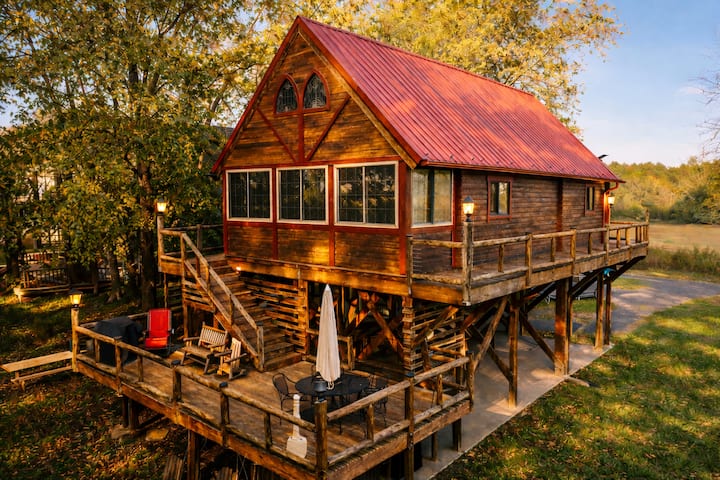 Riverfront Logcabin | 2 Kings+queen | Pets Welcome - Luray, VA