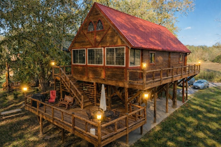 Riverfront Logcabin | 2 Kings+queen | Pets Welcome - Luray, VA