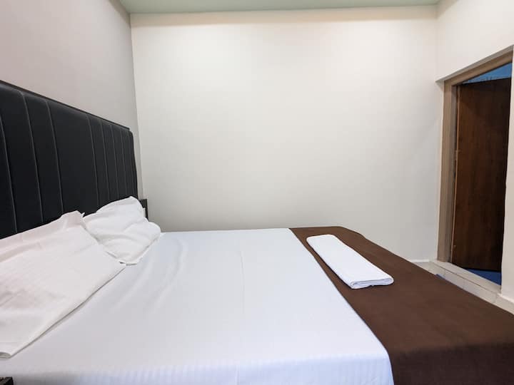 Rashmitha Homestay - Hampi