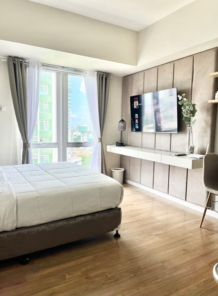 Stylish Luxe Condo Near Ayala Mall | 100mbps Wi-fi - 세부