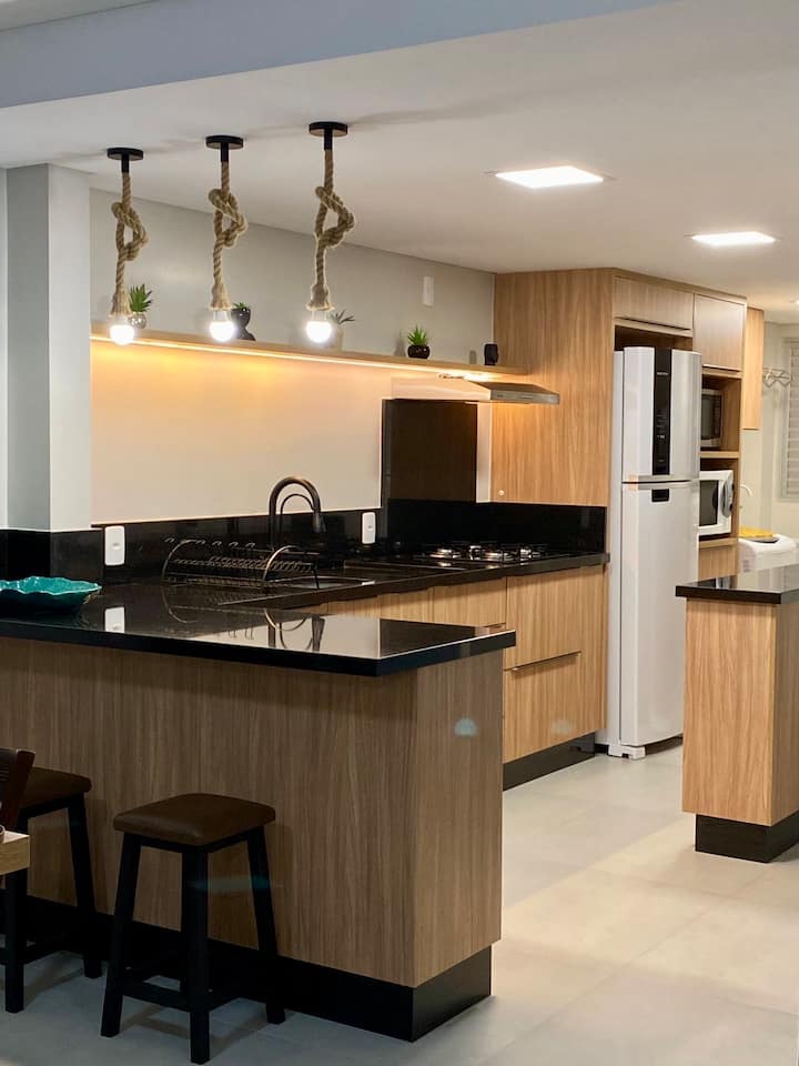 Pé Na Areia Bc (Ar Cond Em Todo Apto + Vaga Garag) - Balneário Camboriú