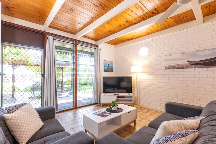 Kalbarri Central Villa With Pool - Kalbarri