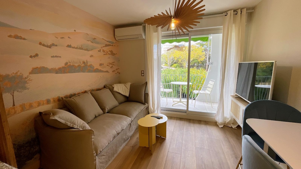 Espuma y serenidad Aire acondicionado Estacionamiento privado Wifi ...